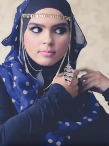 Tampil Cantik Dengan Hijab Ala Putri Arab ~ HIJAB TUTORIAL
