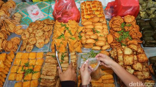 Menu Takjil yang Ideal untuk Berbuka Puasa Menurut Ahli Gizi